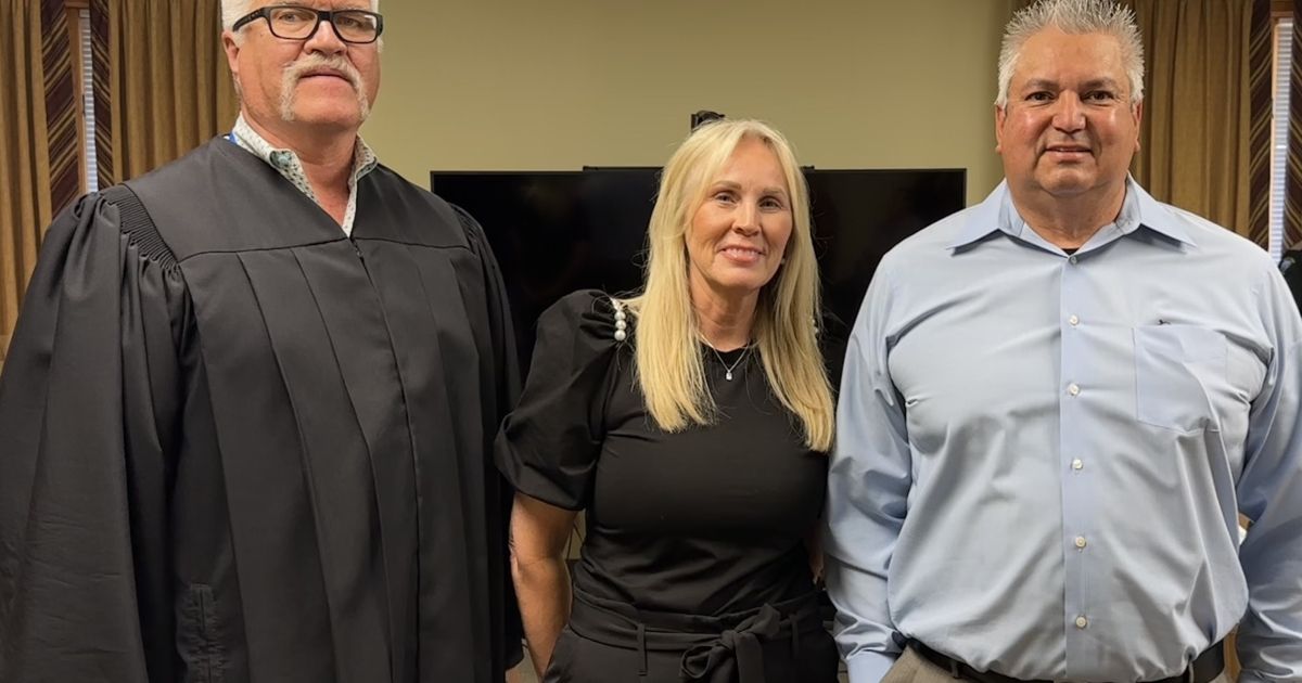 New CDFI Board Members Penney Johnson and John Jech Sworn In | Osage Nation